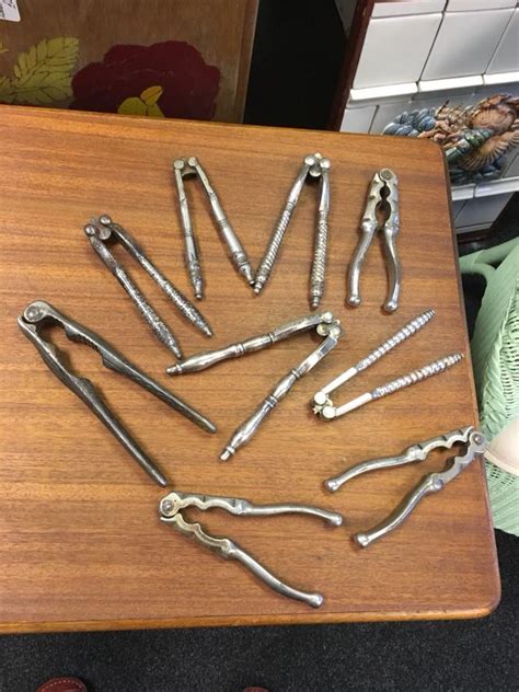 Here Are Some Photos Of A Chestnut Collectables