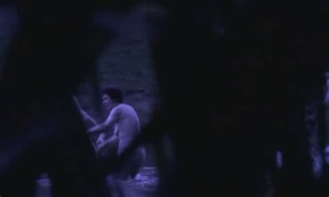 Naked European Unknowns In Panic Je Nanic