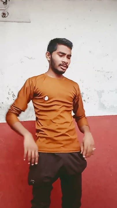 हम गरीब आदमी है साहब । प्लांट गोवा जाने का बनाते हैं लेकिन जाते घर में