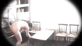 Flagra Da Empregada Trabalhando Pelada Cnn Amador