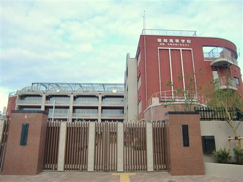 和田彩花の学歴｜出身は実践女子大学・堀越高校！中学校の偏差値｜大学院にも進学していた 芸能人の学歴や有名人の高校・大学情報は芸能人有名人