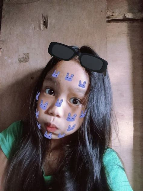 Filipina Girl Picture Filipina Girls Girl Pictures Places To Visit Quick Girl Photography