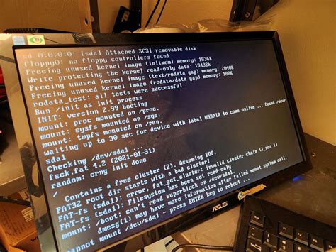 can t boot into unraid anymore r unraid