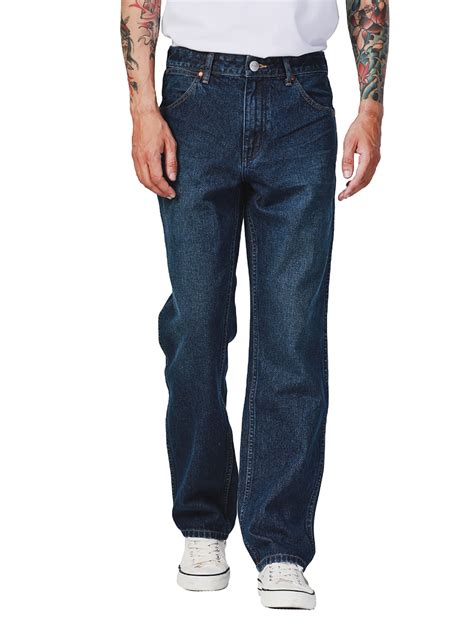 กางเกงยีนส์ผู้ชายทรงตรง หน้า 3 Wrangler Thailand