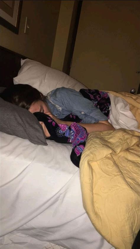 Pin Oleh Ritika Di Pins By You Gaya Gaya Remaja Fotografi Gaya Hidup