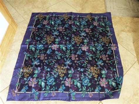 Retro Fashion Large Liberty Of London Assorted Flowers 35 X 35 100