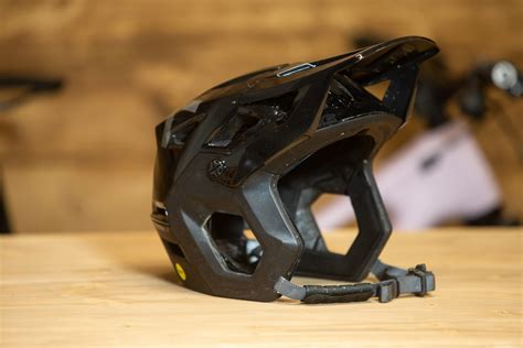 [first Ride] Nuovo Casco Ixs Trigger X Mtb Mag