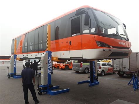 Jit정인텍 맥시마 모바일 컬럼 리프트대형 설치 사례🌟 자동차 정비 기기 브랜드 정인텍 Facebook