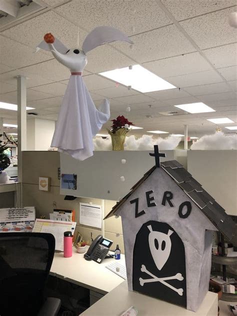 14 Halloween Office Cubicle Decor Ideas Lady Decluttered