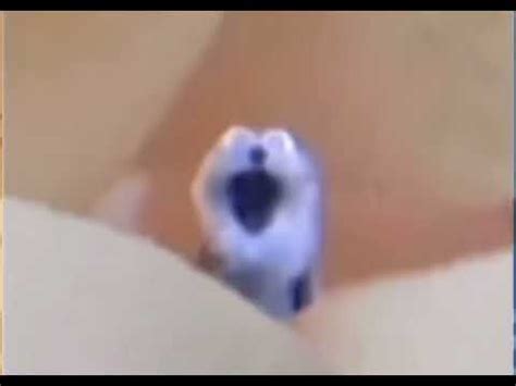 Screaming Blue Thing In Marshmallows Youtube