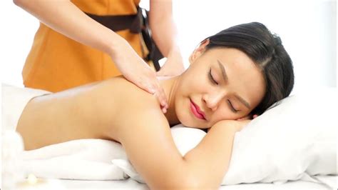 This Looks Good Full Body Massage Therapy Techniques How To Give