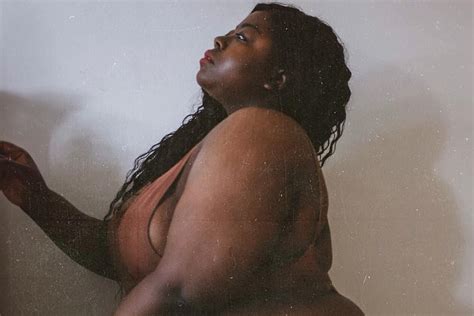 How Sex And Dating Haven T Caught Up With The Body Positivity Movement Yet Dazed