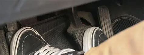 科目二考试是自己打火吗 有驾