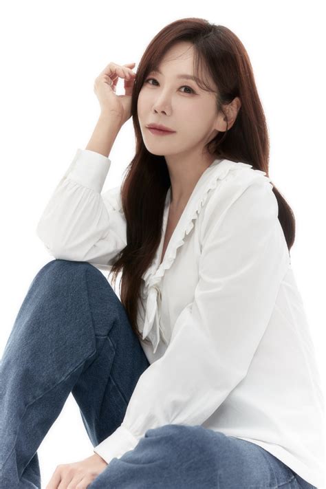 김정은 여성서사 갈증 컸다…강남순 무조건 하겠다고 [인터뷰m] 기사상세 Imbc 연예