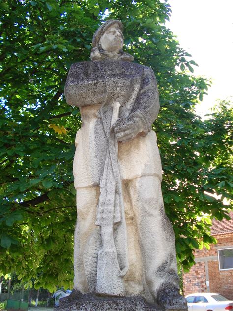 БЪЛГАРИЯ НА ТРИ МОРЕТА 1 с Хубавене