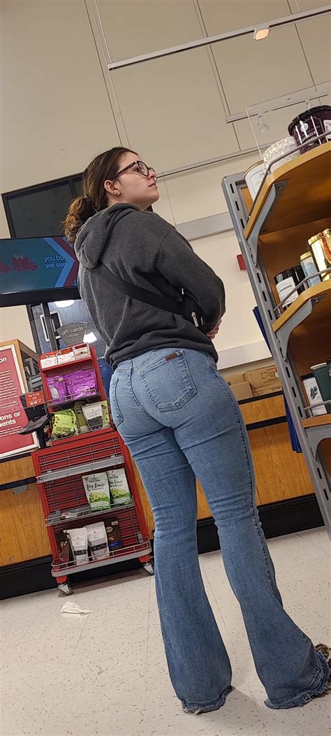 Natural Pawg In Jeans Forum