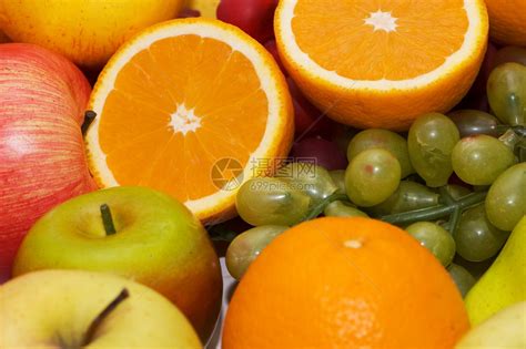 背景中有许多不同的水果高清图片下载 正版图片503285861 摄图网