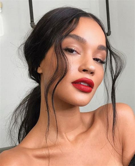 25 ลุคแต่งหน้าสาวผิวแทนให้ยิ่งดูสวยขึ้น Ladyissue เว็บรีวิวเครื่องสำอาง ชุมชนผู้หญิง ฮาวทู