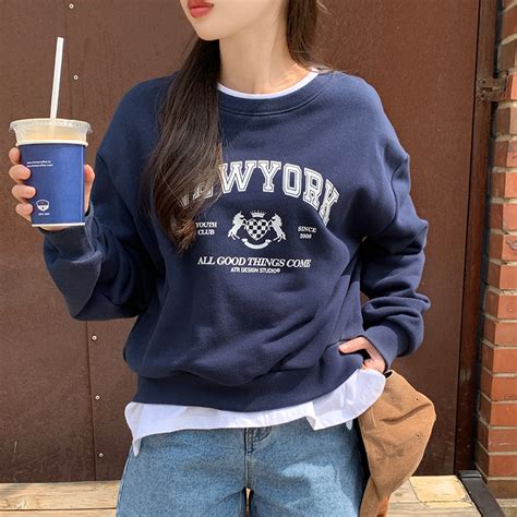 아뜨랑스 🔥아뜨데이 앵콜할인🔥 🚚부분당일발송 1000장 돌파 뉴욕 레터링 크롭 벚꽃룩 맨투맨티 맨투맨 Ts3635