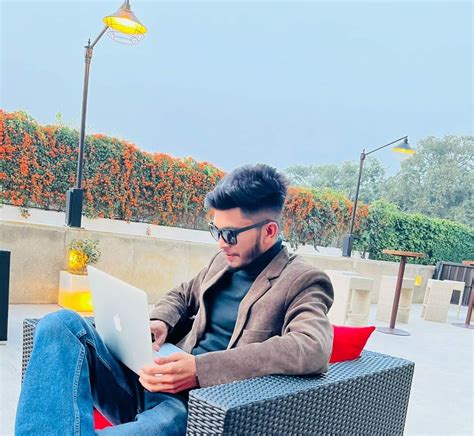 SRAA3 CEO Explains Why On-Demand Services Startups Are The Next Big ...