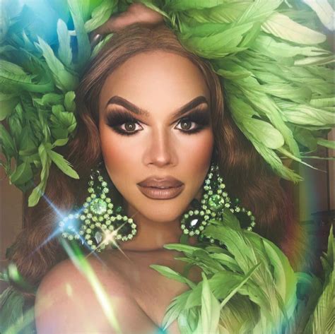 Ava Aurora Foxx Calling All The Taylor Swift Fans … Facebook