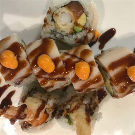 R27 Princess Roll 8 Pcs Hachi Sushi