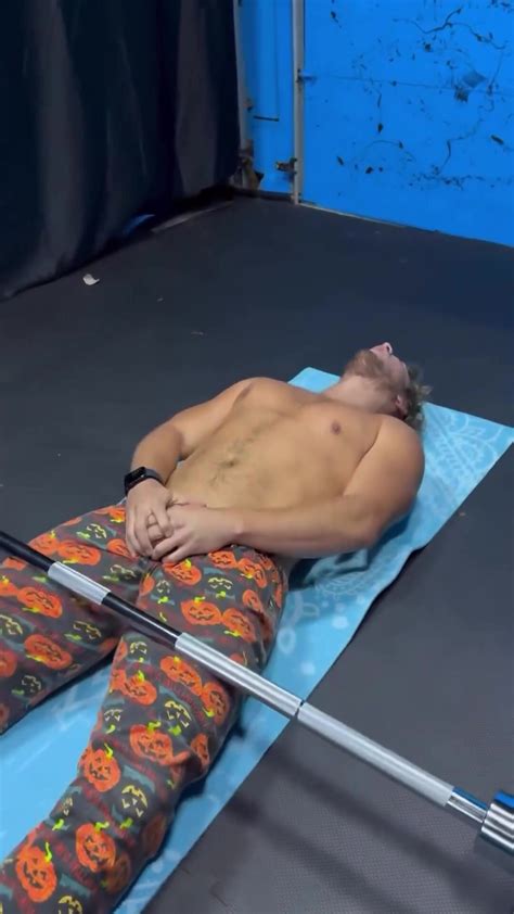 Cool Guys Bulge Video 4