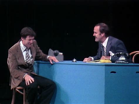 Monntypyythonholllywoodboowl1982 Eporner