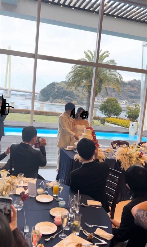 友人の結婚式でぎゃん泣きでやんす 和歌山市御坊市の美容室ヘアサロン ネイキッド