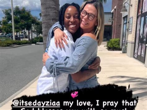 Carla Perez Se Declara Nora Namorada De Camilly Victoria