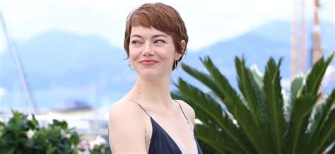 Emma Stones New Face Reveal Sets Tongues Wagging As Doctor Hints