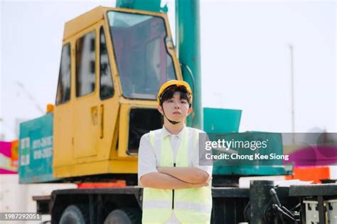 Self Employed Builder Photos And Premium High Res Pictures Getty Images