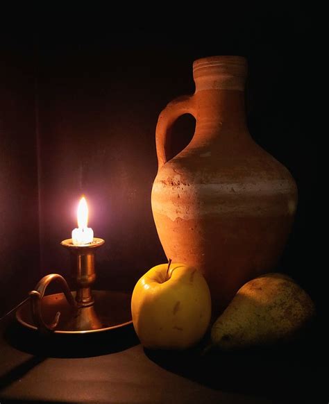 Still Life With Candle And Fruits Natura Morta Fotografia Di Luci