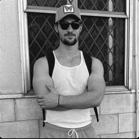 Federico Gazzera Federico Gazzera • Threads Say More