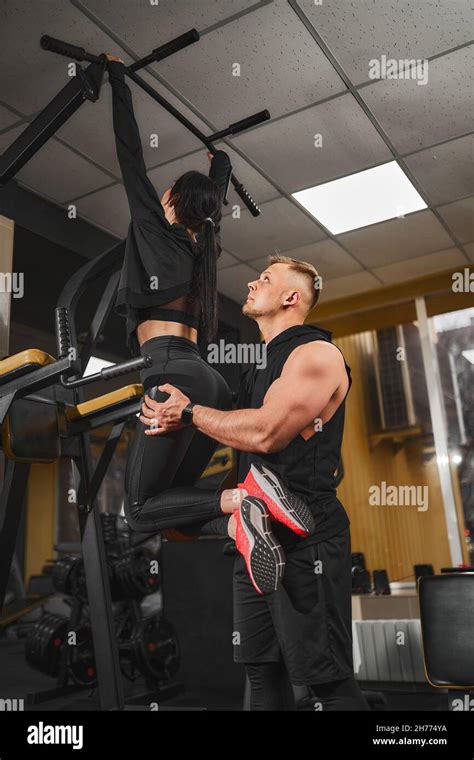 Girl Doing Pull Ups Hi Res Stock Photography And Images Alamy