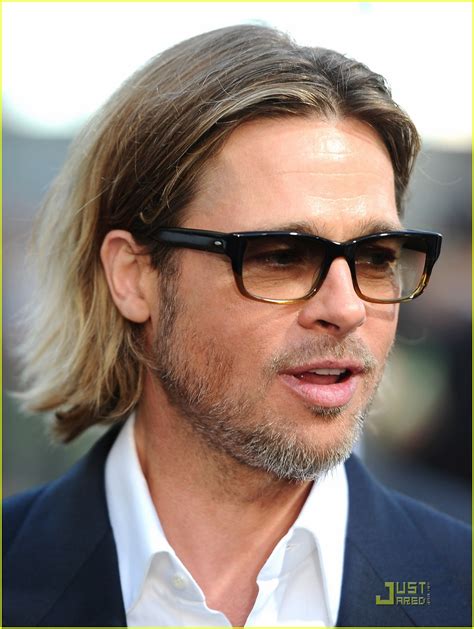 Brad Pitt Premieres Moneyball In Oakland Photo 2582120 Brad Pitt