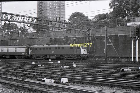 Original Railway Photographic Negative Class 81 81006 At London Euston £3 00 Picclick Uk
