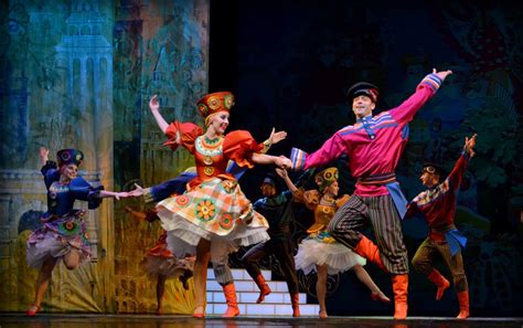 Официальный сайт Дворца искусств Краснодарское муниципальное творческое объединение КМТО