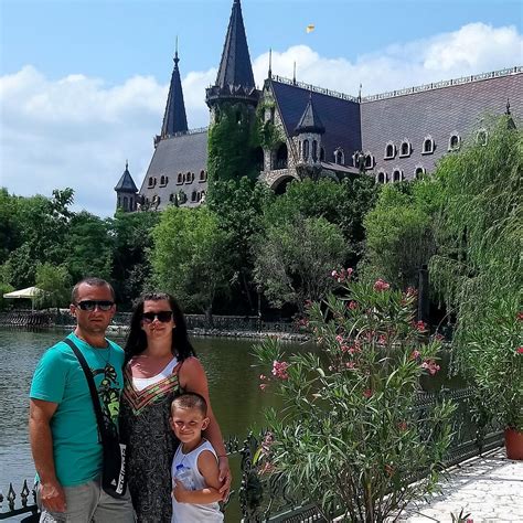 Деница Стефанова Иванова Потребител Credoweb