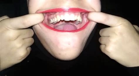 Show My Teeth And My Mouth Miss Pretty Mouth Clips4sale