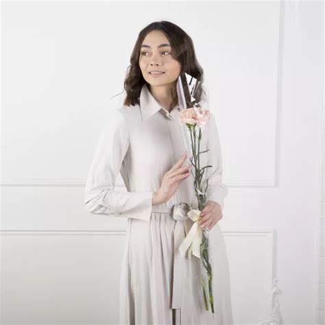 Гвоздики купить букет в Москве с доставкой на дом — Magic Flower