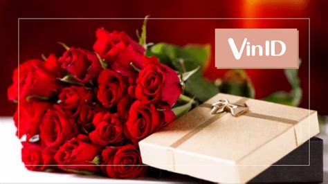 TOP 7 món quà tặng bạn gái mới quen gây ấn tượng nhất VinID