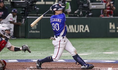 世界棒球12強複賽，台美大戰即時賽況：九局結束8：2，台灣睽違21年再勝美國！ Tnl The News Lens 關鍵評論網