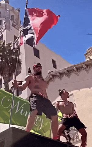Dancingmen S Find And Share On Giphy