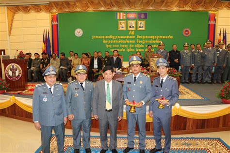 ឯកឧត្តម អ៊ុង អឿន និងឯកឧត្តម សួន បវរ និងលោក ផា អេងវេន អញ្ជើញជា អធិបតី ពិធីប្រកាសផ្ទេរភារកិច្ច