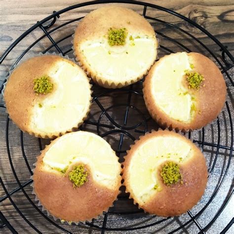 خرید و قیمت پای آناناس خانگی نیم کیلویی از غرفه خونه دسر آیریس