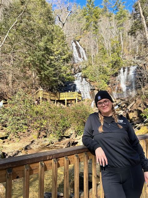 Everything You Need To Know About Anna Ruby Falls Caitlyns Adventures
