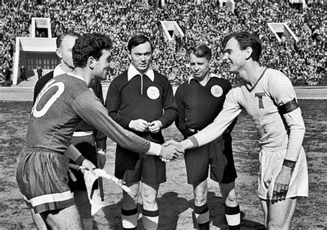 Tchintcharauli Collection საფეხბურთო კოლექციონერები შოთა იამანიძე And ვალენტინ ივანოვი სსრ