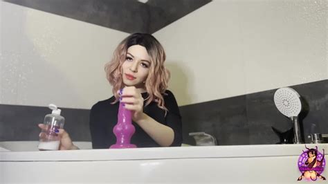 Ultra Kinky Tart Gulp And Munch Her Own Ass Fuck Spray Extraordinary