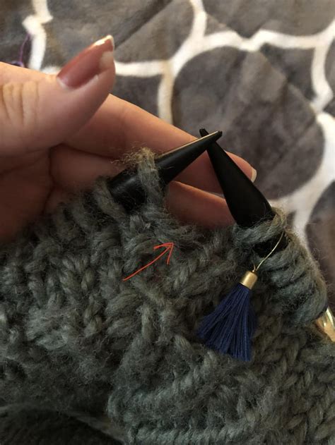 M1lr Making Holes Series Of Pictures To Show What Im Doing Rknitting